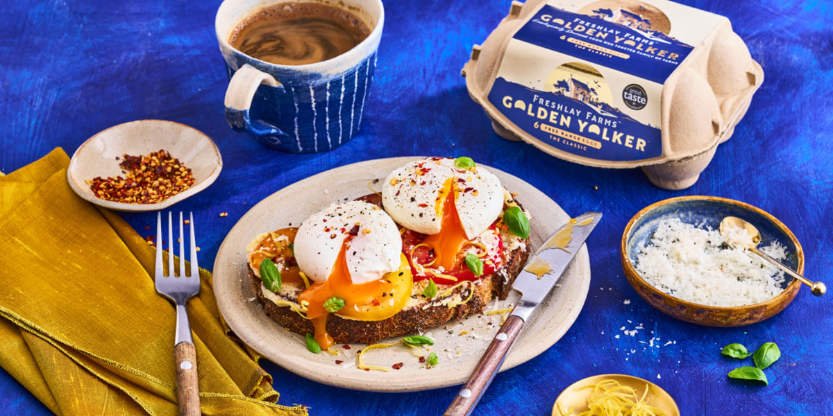 Freshlay Farms Golden Yolker | Recipes | Extra special eggs on toast