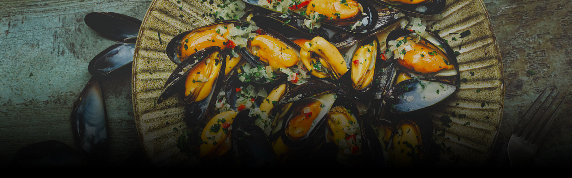 Conwy mussels (PDO) moules marinière | Welsh Gov